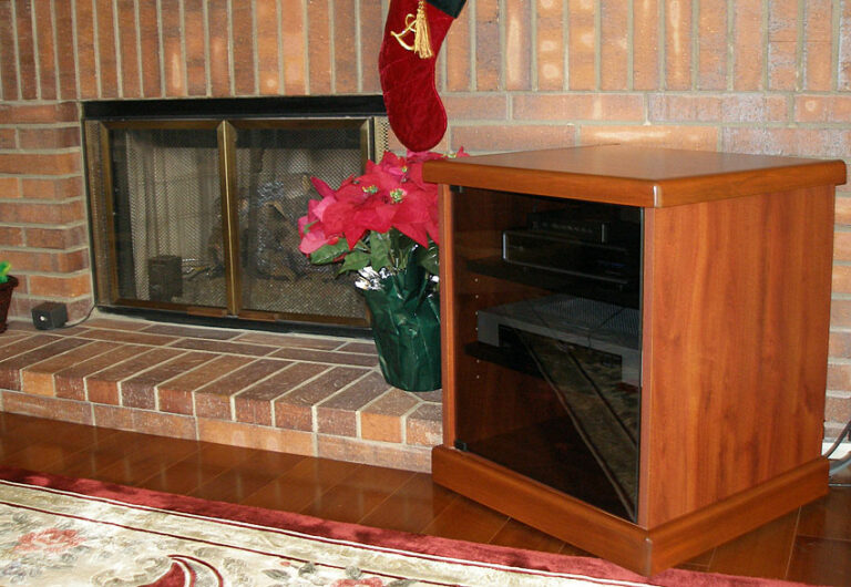 Small Audio Cabinets